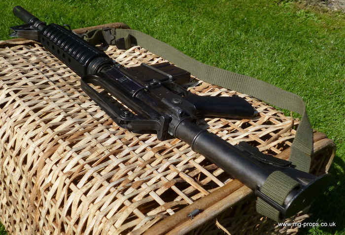 CAR-15 Commando