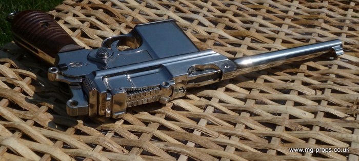Metal M712
